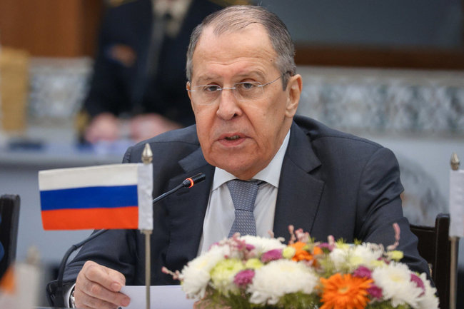 Лавров: расшифровка "черных ящиков" самолета AZAL не подтверждает выводы СМИ: Власть и Общество ...